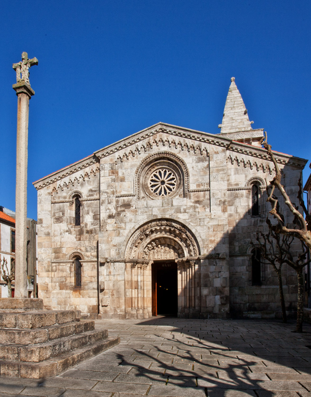 Colegiata de Santa María del Campo
