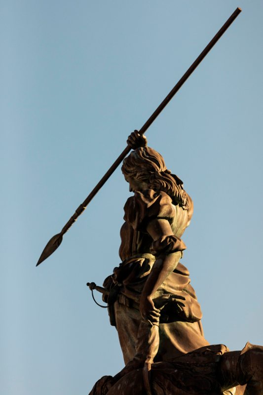 María Pita Statue